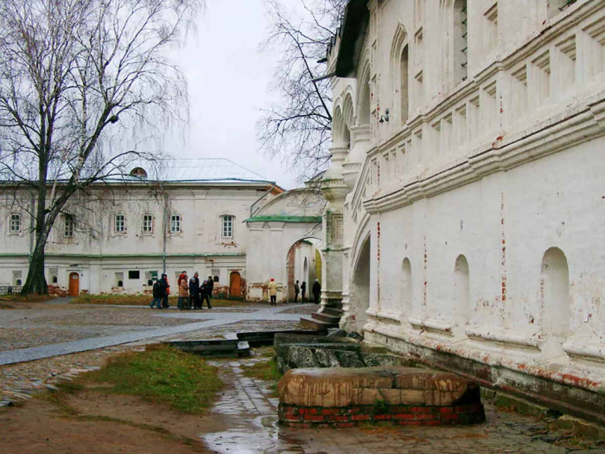 IPatiev-klooster van de Heilige Drie-eenheid, Kostroma, Rusland, Europa