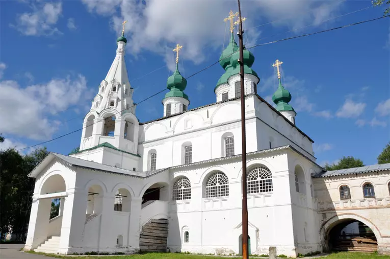 Tu viện Mikhailo Arkhangelsky, Ushtyug tuyệt vời, Nga, Châu Âu