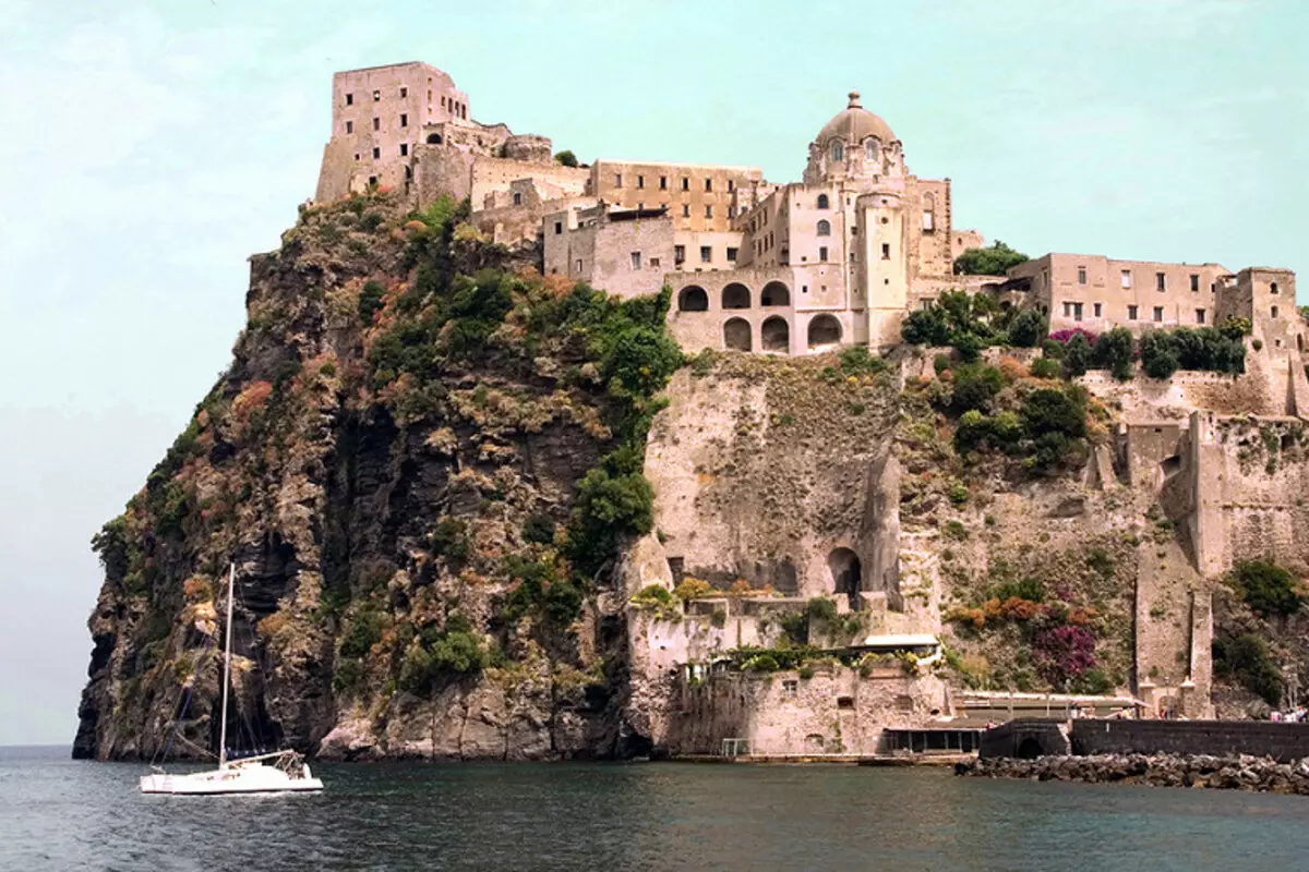 Aragon Castle, Ischia, Olaszország, Európa