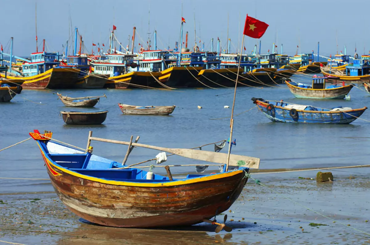 Fisherman Muin, Vietnam, Eshia