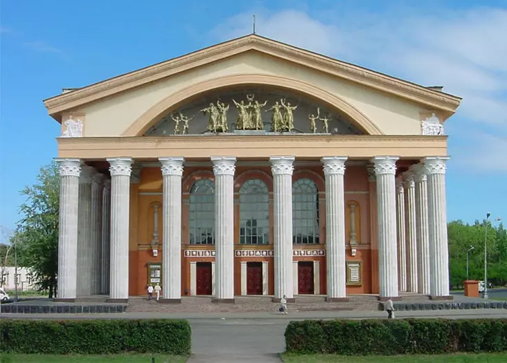 Musiktheater der Republik Karelien, Petrozavodsk, Karelien, Russland, Europa