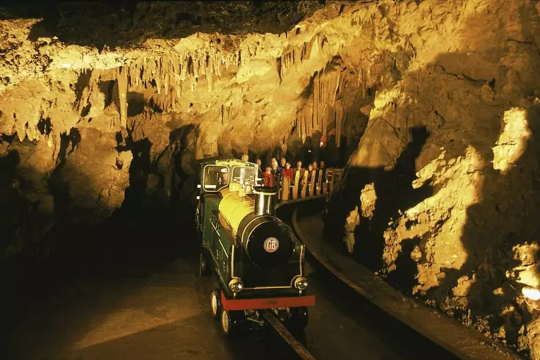 Grotto Betarers, Lourdes, South-Pyrenees, France, Eoropa