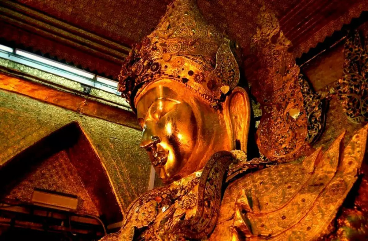 Budistų šventykla Makhamuni / Pagoda Mahamuni, Mandalay, Mianmaras, Azija