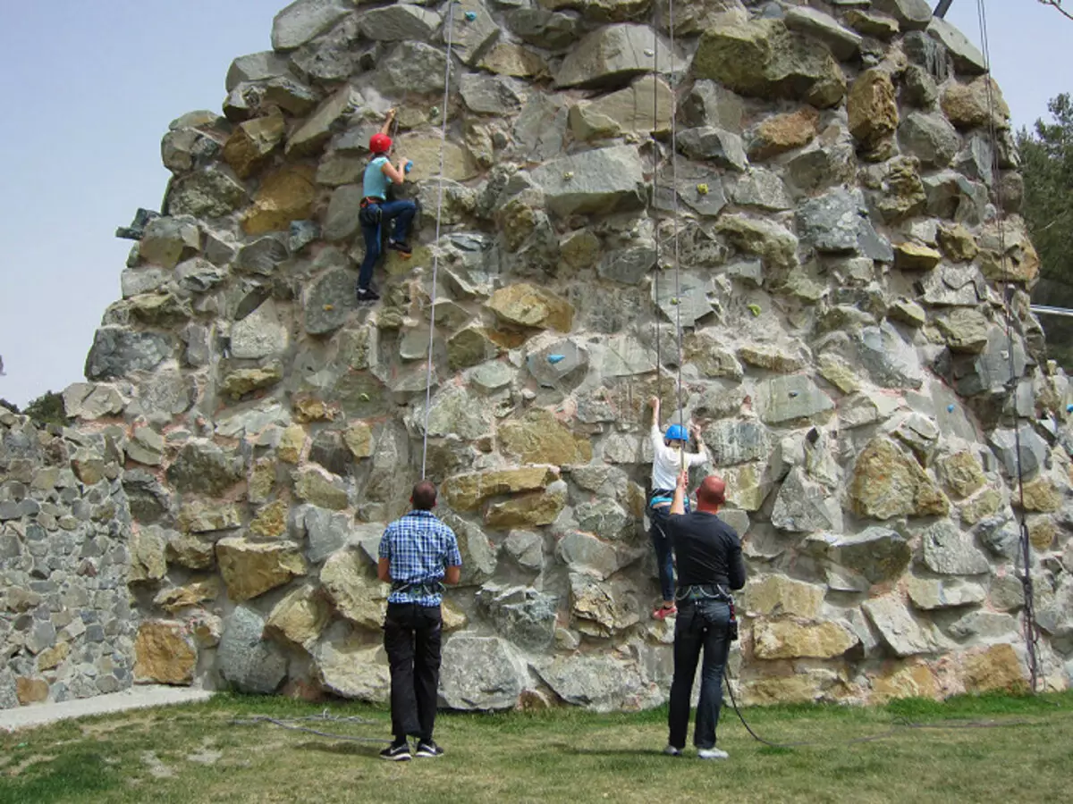 Dobrodružný park v horách, Cyprus, Európa