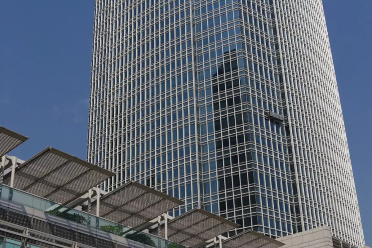 Skyscraper IFC, Hong Kong, Asia.