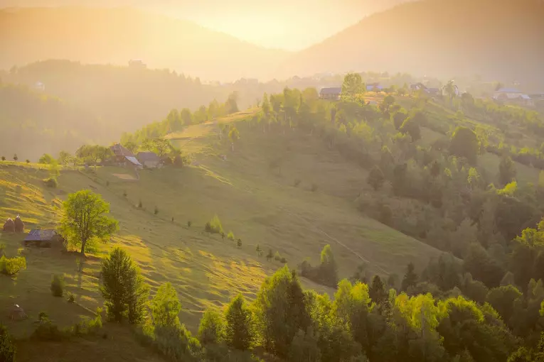 Cinquè parc nacional de Scheluy - Romania. Revisió, fotos, història de la història 353861_1