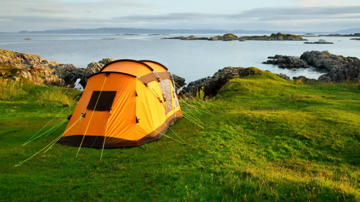 Mishoustin kalt antall nybegynnere å ta turister fra 1. juli