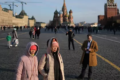 Rossiyada mamlakatga musofirlarni jalb qilish yo'lini ixtiro qildi