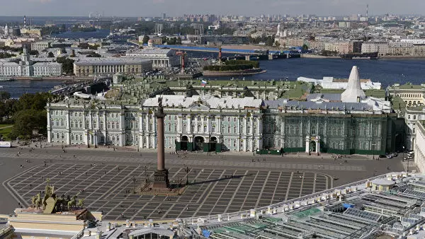 Kważi sitt elf barranin issottomettew applikazzjonijiet għal viża elettronika lil Petersburg