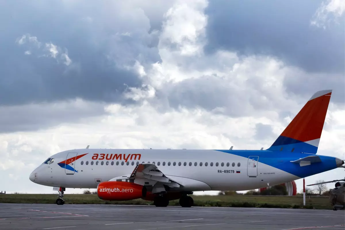 Rostov Aire konpainiak Krasnodar eta Minvod-en salmentak ireki zituen Kalugara