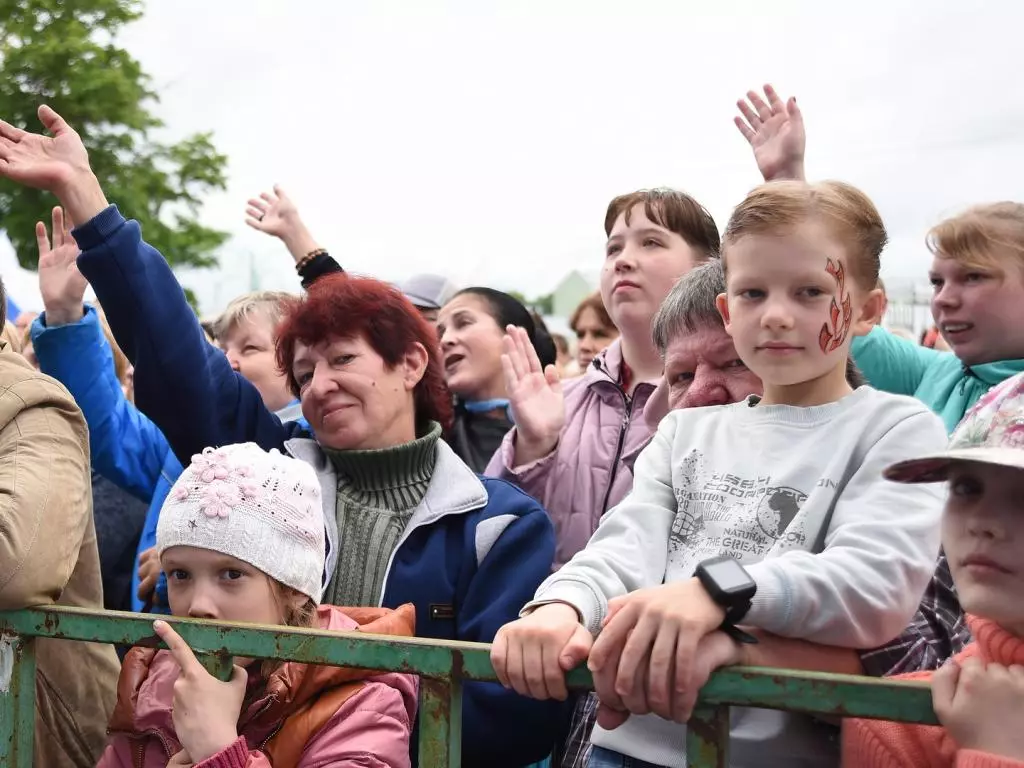 Vologda hamar hiritan sartu zen, Errusiako egunean turista ezagunak