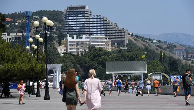 Change mentality: the expert told why some hotels in Crimea are empty