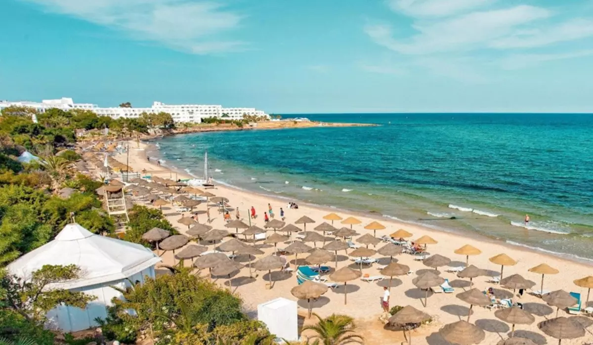 Tur operatörleri sadece 13 bin ruble için Tunus'a turlar sunuyor.