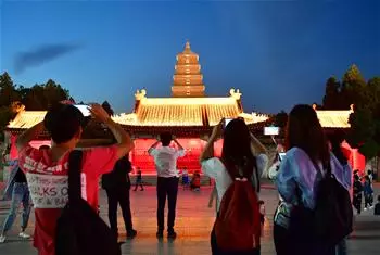 Economy of night Tourism i Xian vokser hurtigt