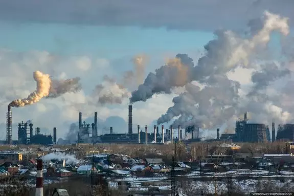 Chino vendió tours a Chernobyl, y condujo a Chelyabinsk