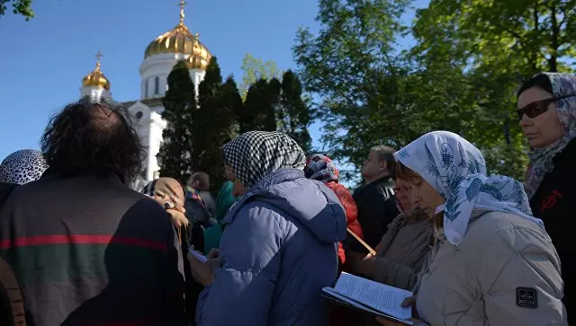 Stolobensky relikviju iegūšanas brīvdiena apmeklēs tūkstošiem svētceļnieku